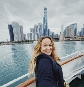 28 Fun Things to do Alone in Chicago (Perfect for Solo Travelers ...