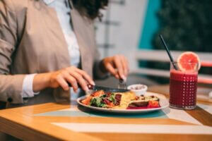Our Guide to Solo Dining in NYC... Top 20 Places to Eat Alone in NYC ...