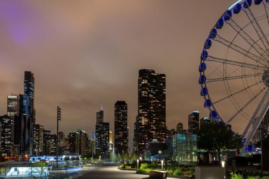 28 Fun Things to Do in Chicago At Night! - the world and then some