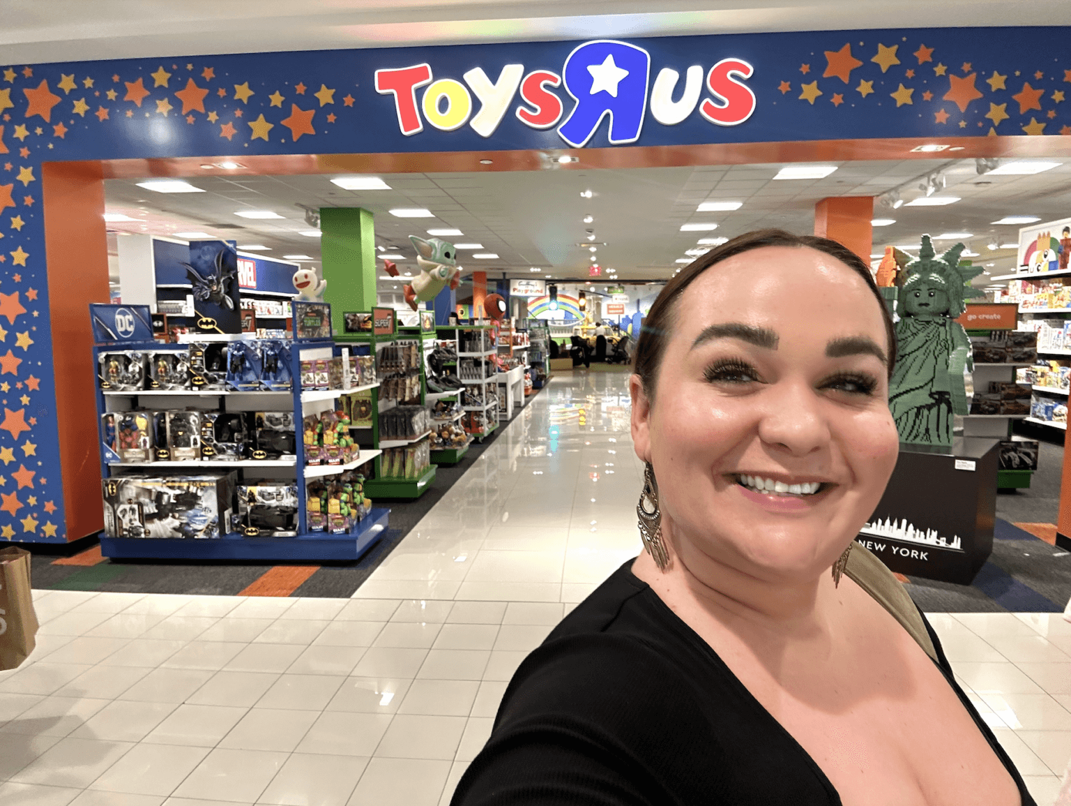 Toys 'R' Us at Macy's in NYC: Is it worth visiting, or has it lost the ...